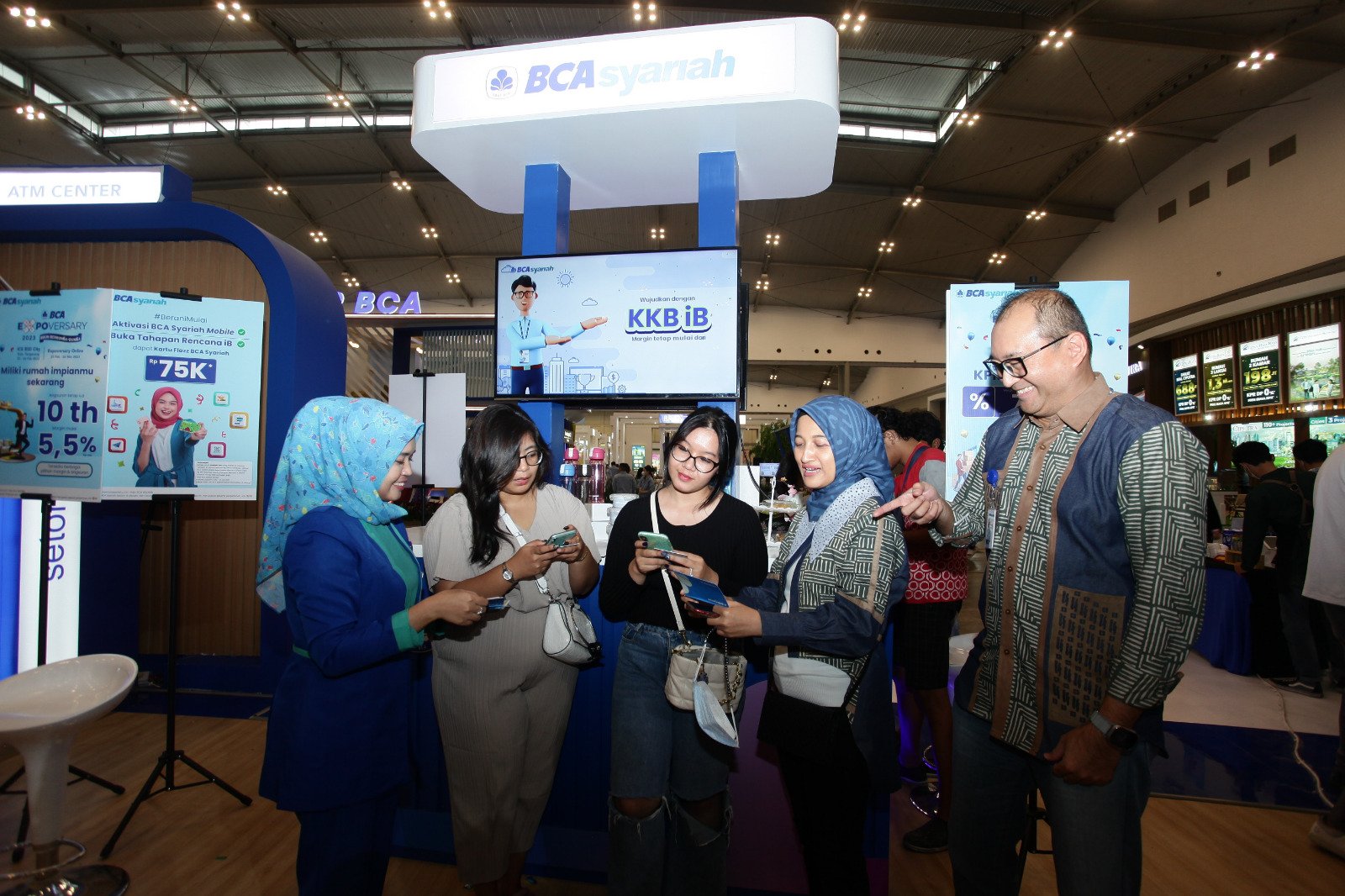 Hadir di Expoversary 2023, Langkah Konkret BCA Syariah Tingkatkan ...